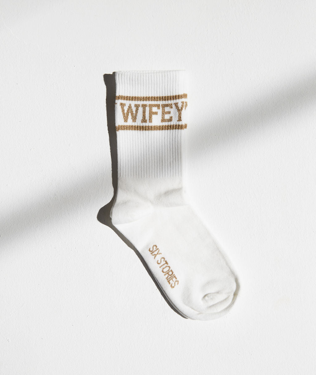 Bestselling Wifey Bundle | Save 20% – Six Stories